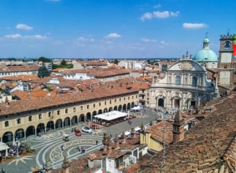 Il Castello Sforzesco, vistoso simbolo della storia di Vigevano